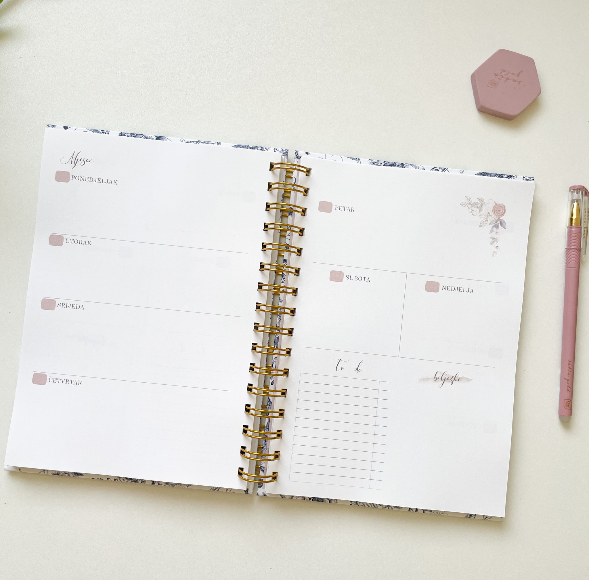 Planer bez datuma – Paper design