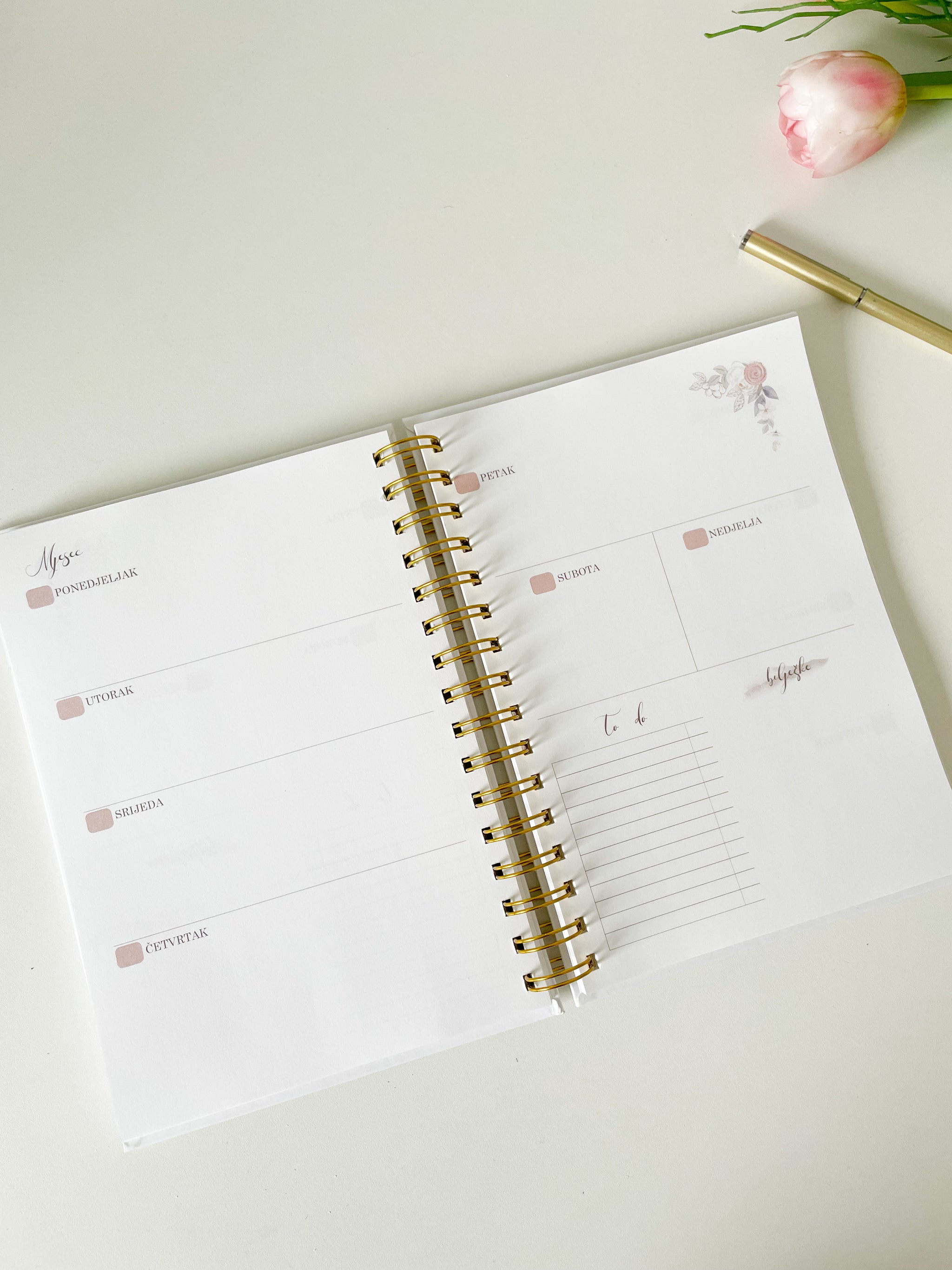 Planer bez datuma – Paper design